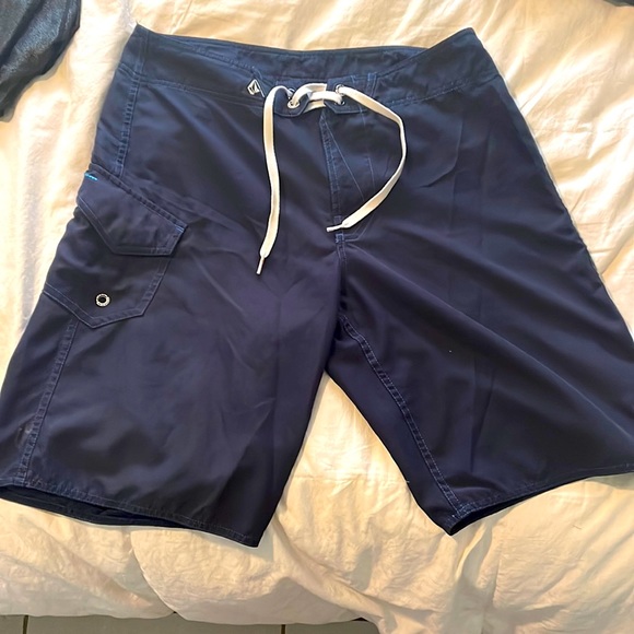 Volcom | Swim | Volcom Size 32 Board Shorts Swim Trunks Baggiesworn A ...